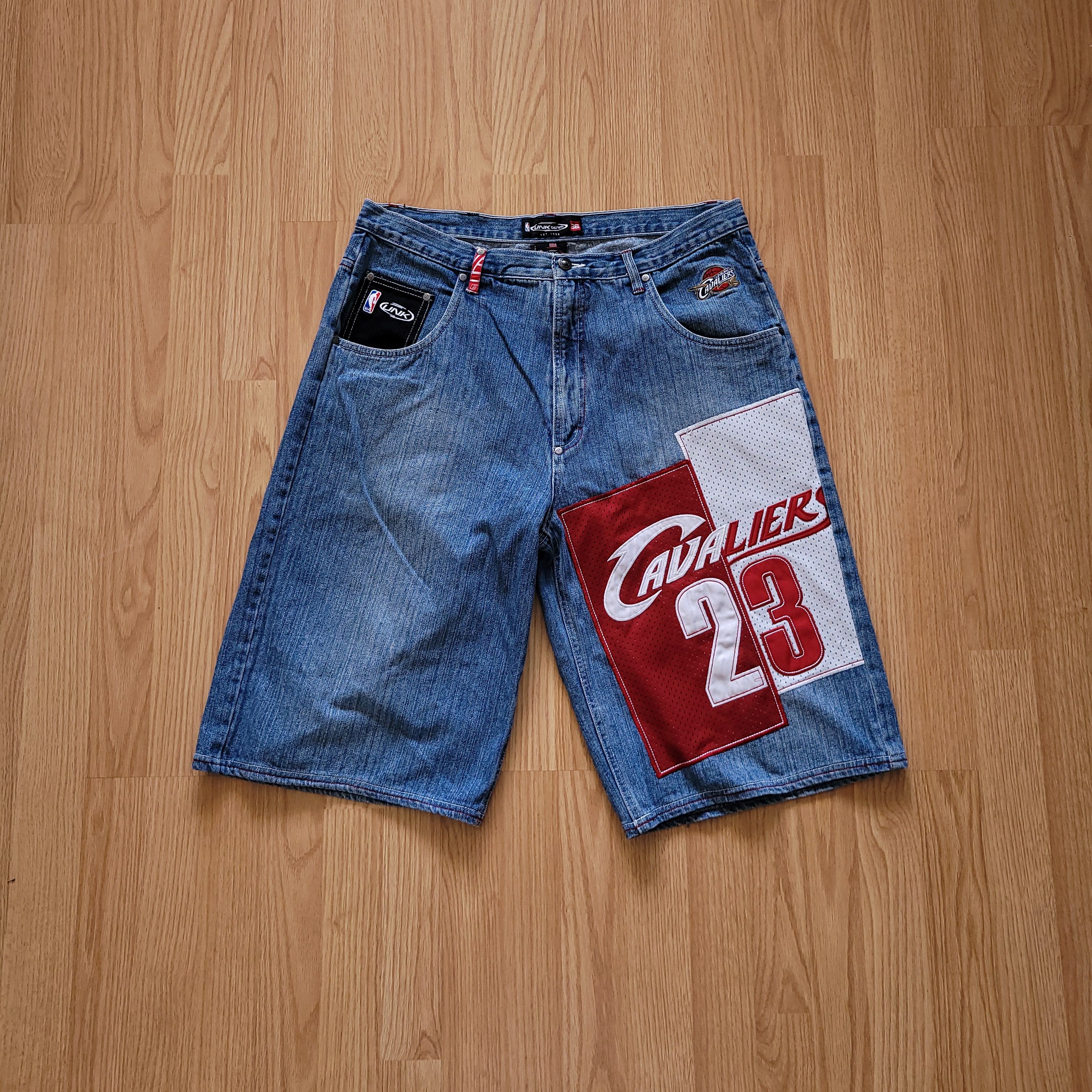 Sportswear Vintage UNK Denim NBA Cleveland Cavaliers jeans shorts 36 ...
