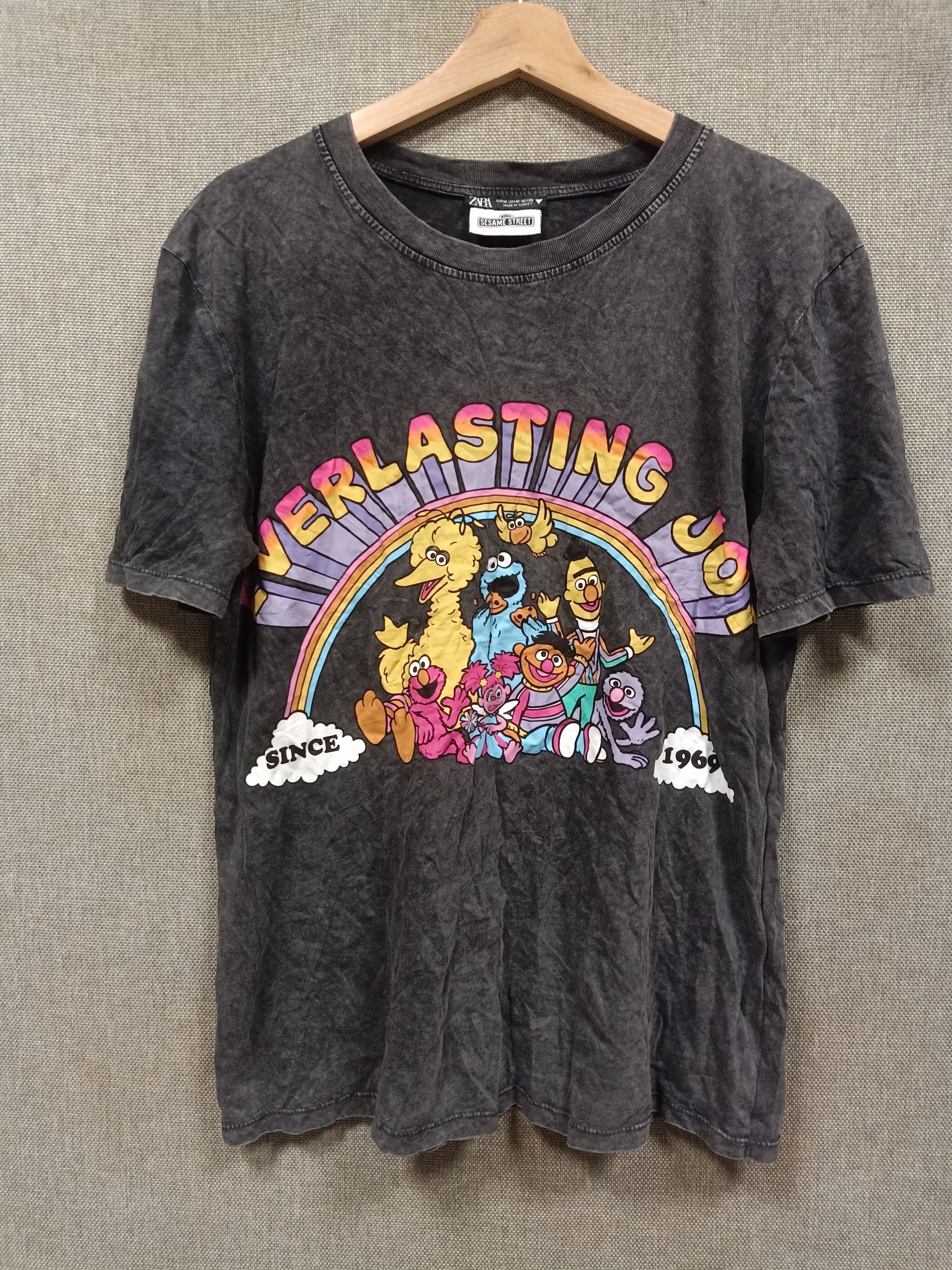 Cartoon Network × Japanese Brand × Zara t shirt zara sesame street very ...