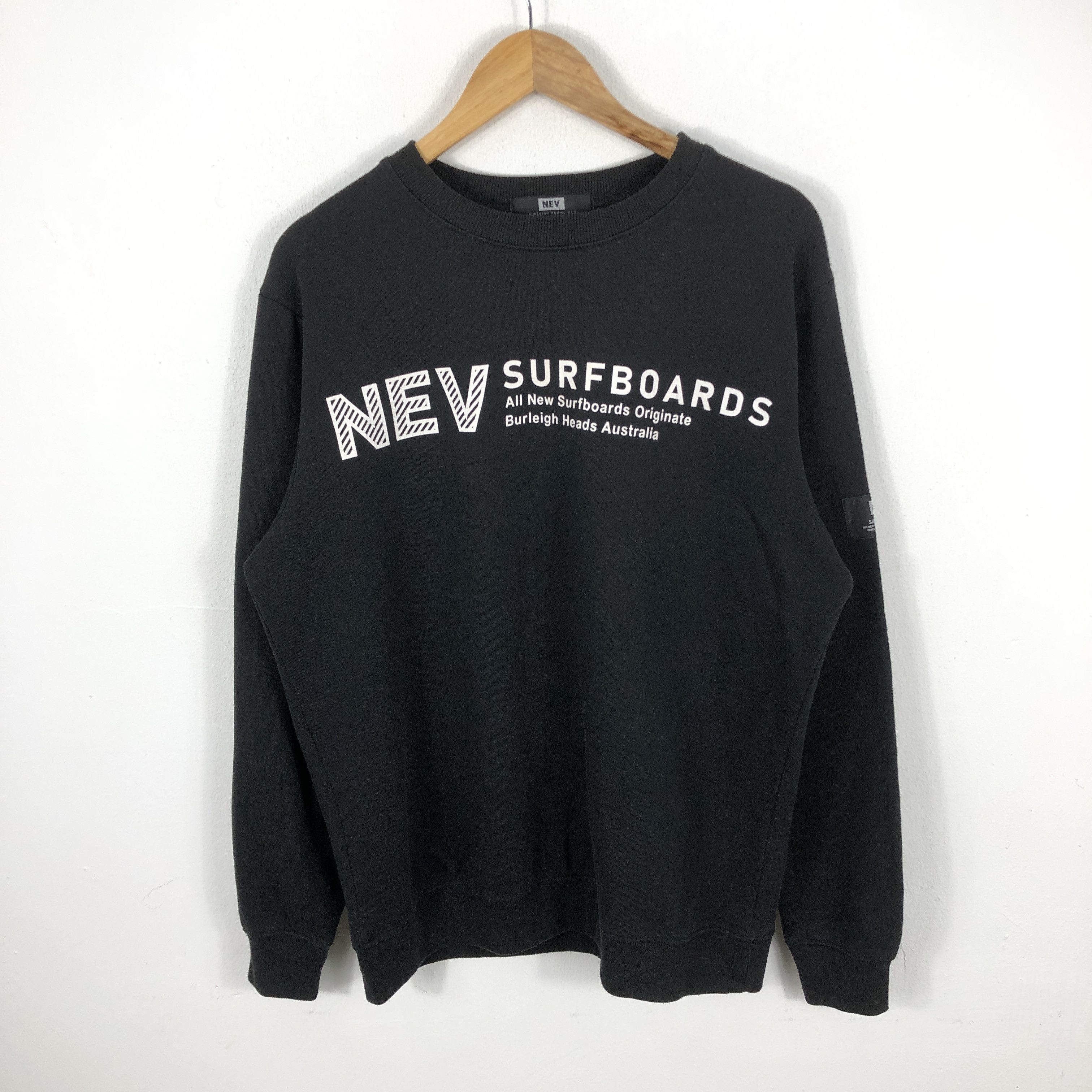 Streetwear × Surf Style × Vintage Vintage Nev Surfboards Sweatshirt ...