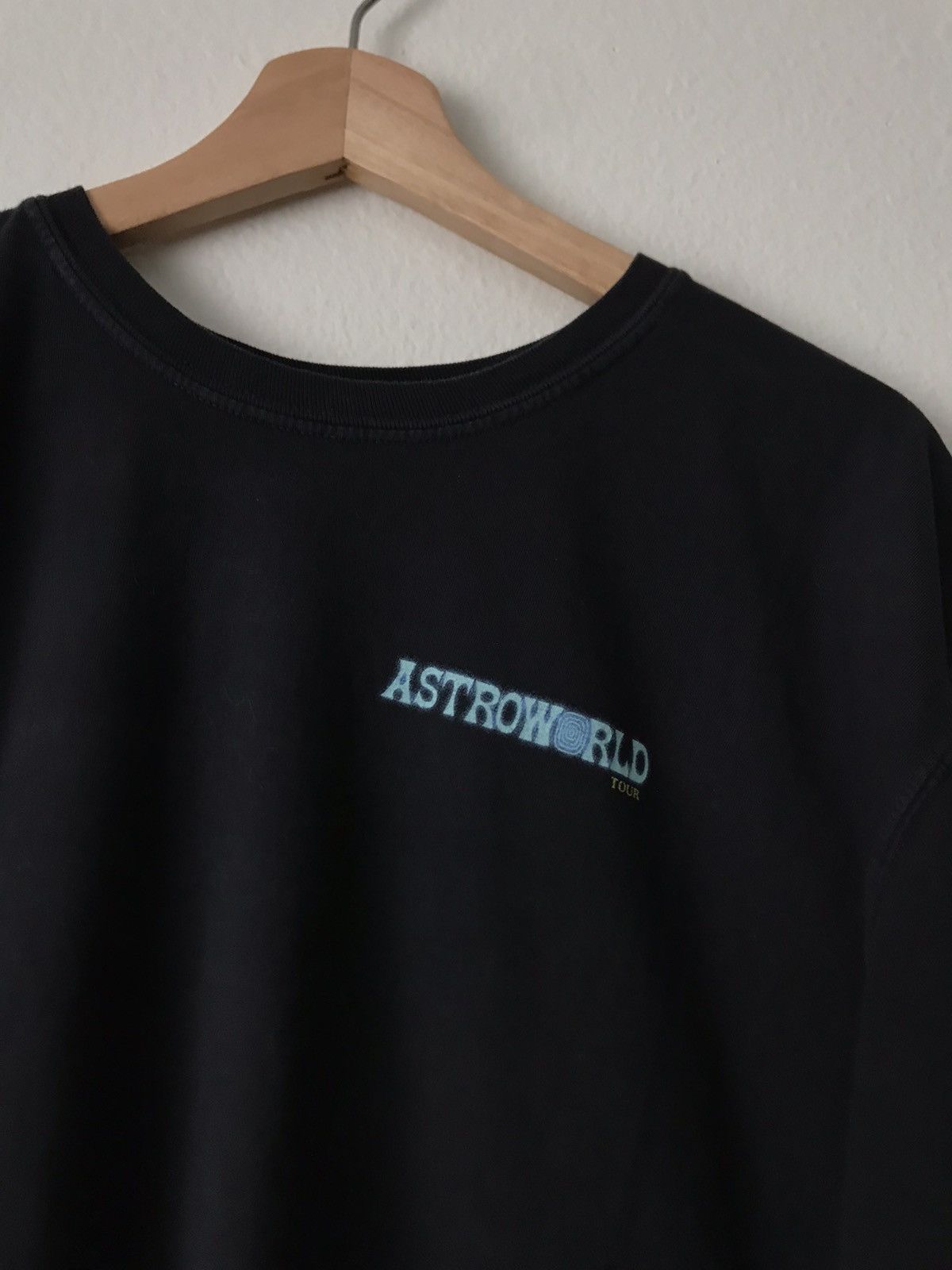 Travis Scott Astroworld Carousel Tour Tee | Grailed