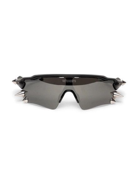Oakley Vetements x Oakley Spikes 200 Sunglasses | Grailed