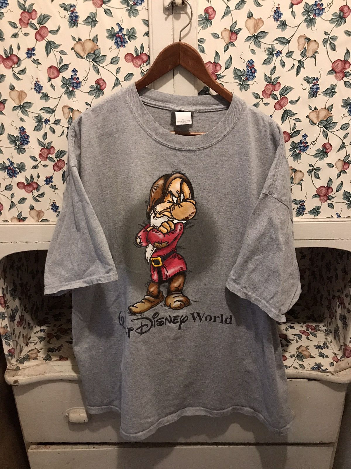 Vintage Vintage 90s Grumpy Disney T-shirt | Grailed