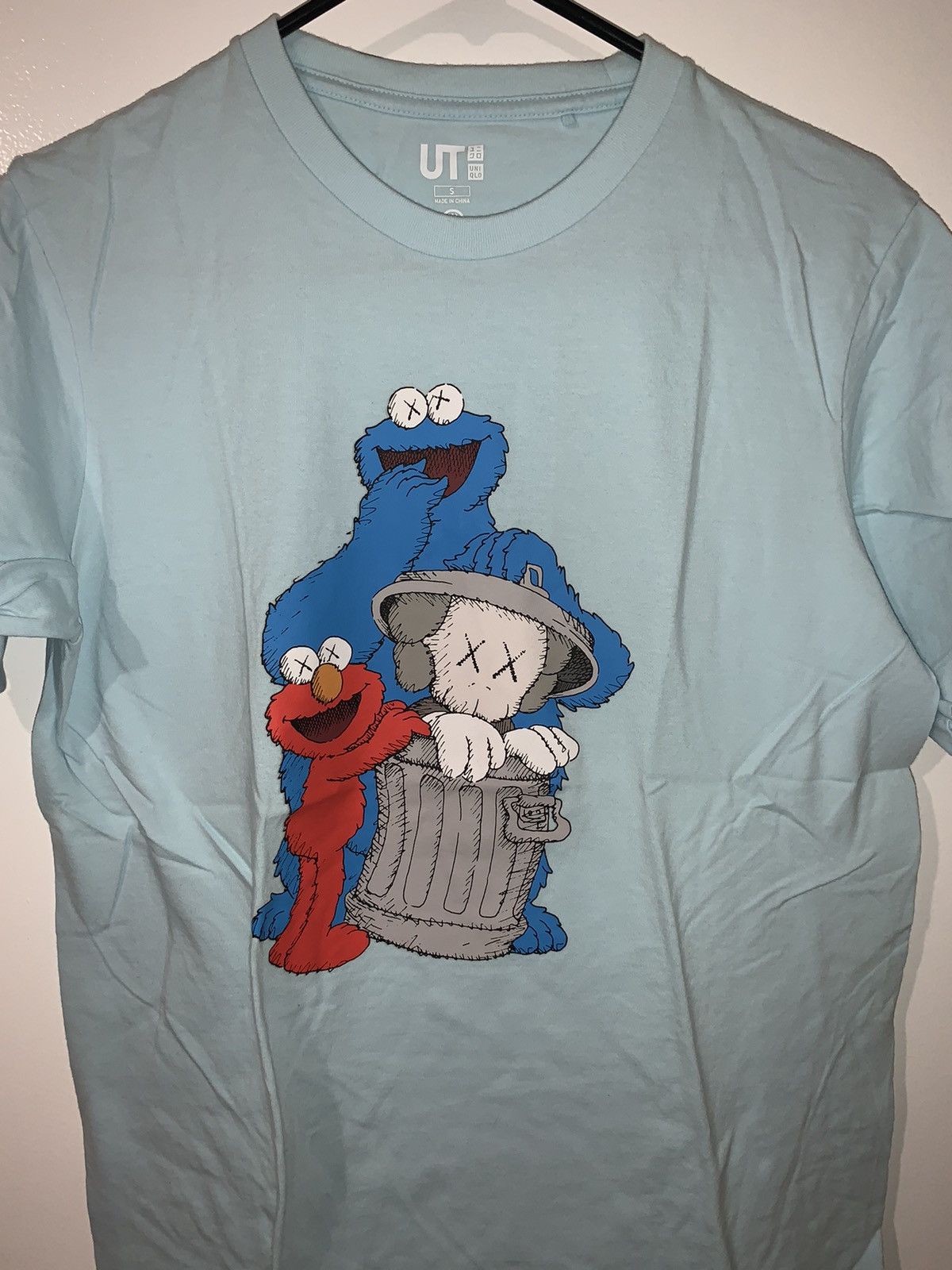 Uniqlo Uniqlo x Kaws Sesame Street Companion Trash Can Tee | Grailed