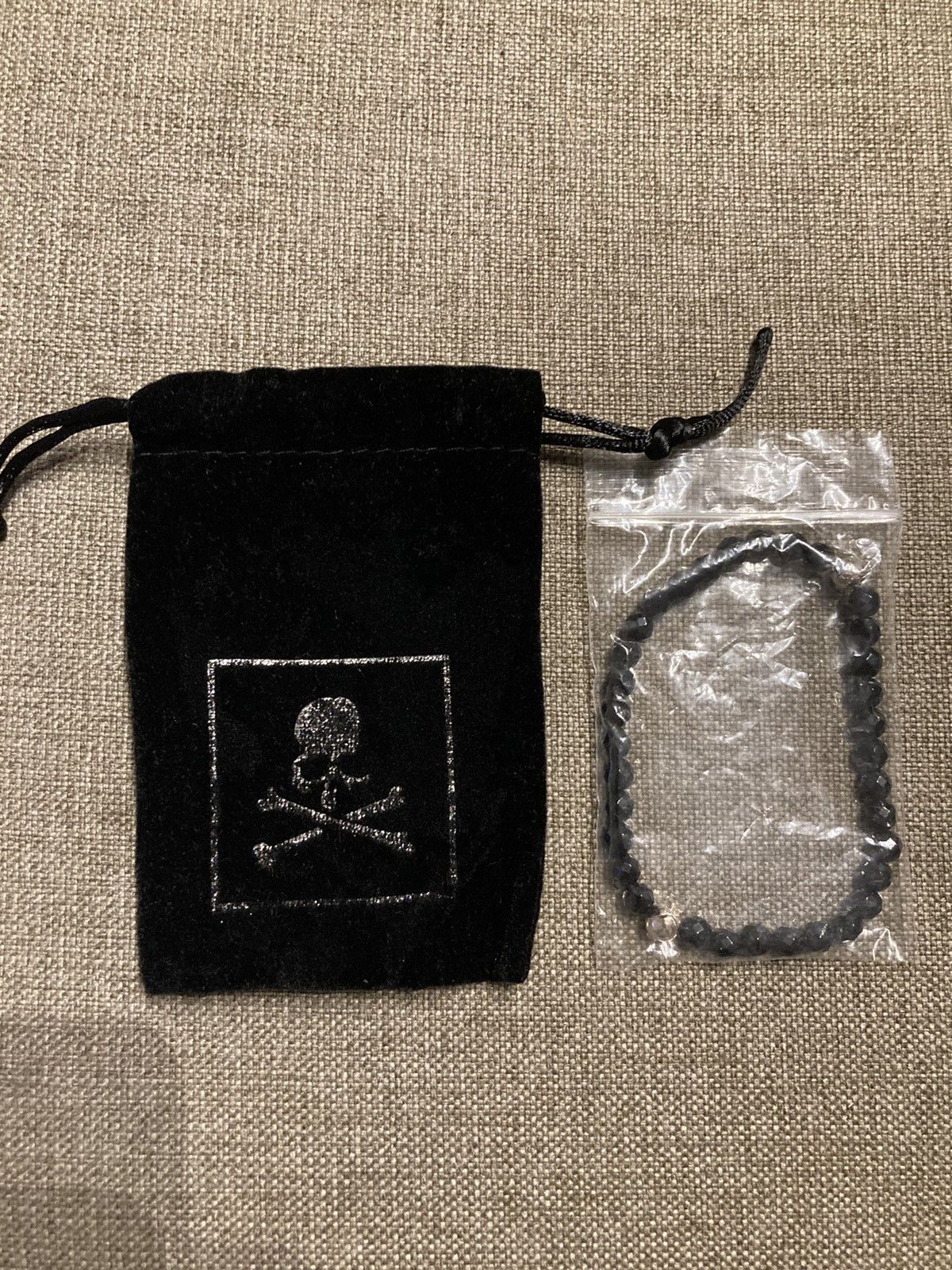 Mastermind Japan [NEW] Mastermind World Japan Black ONYX Skull Bracelet ...