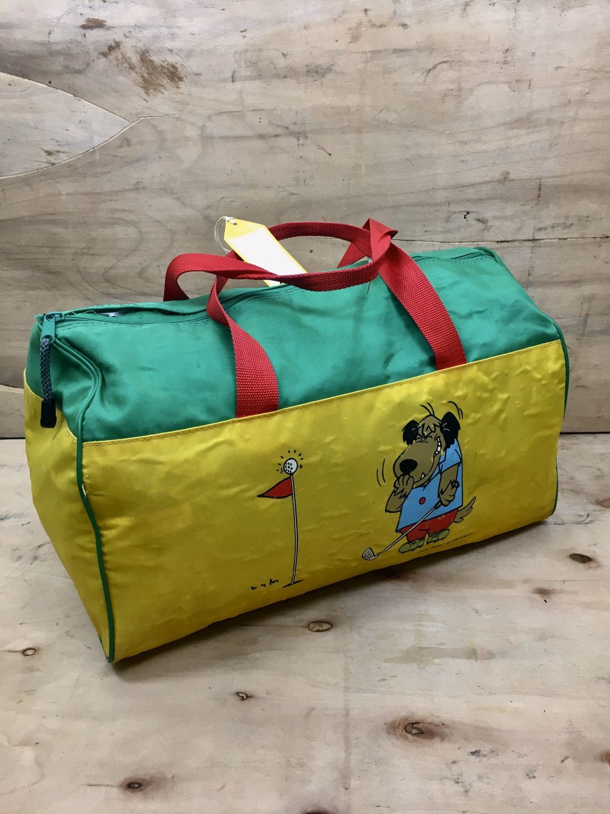 Vintage RARE VINTAGE 1996 WACKY RACES CARTOON DUFFLE BAG | Grailed