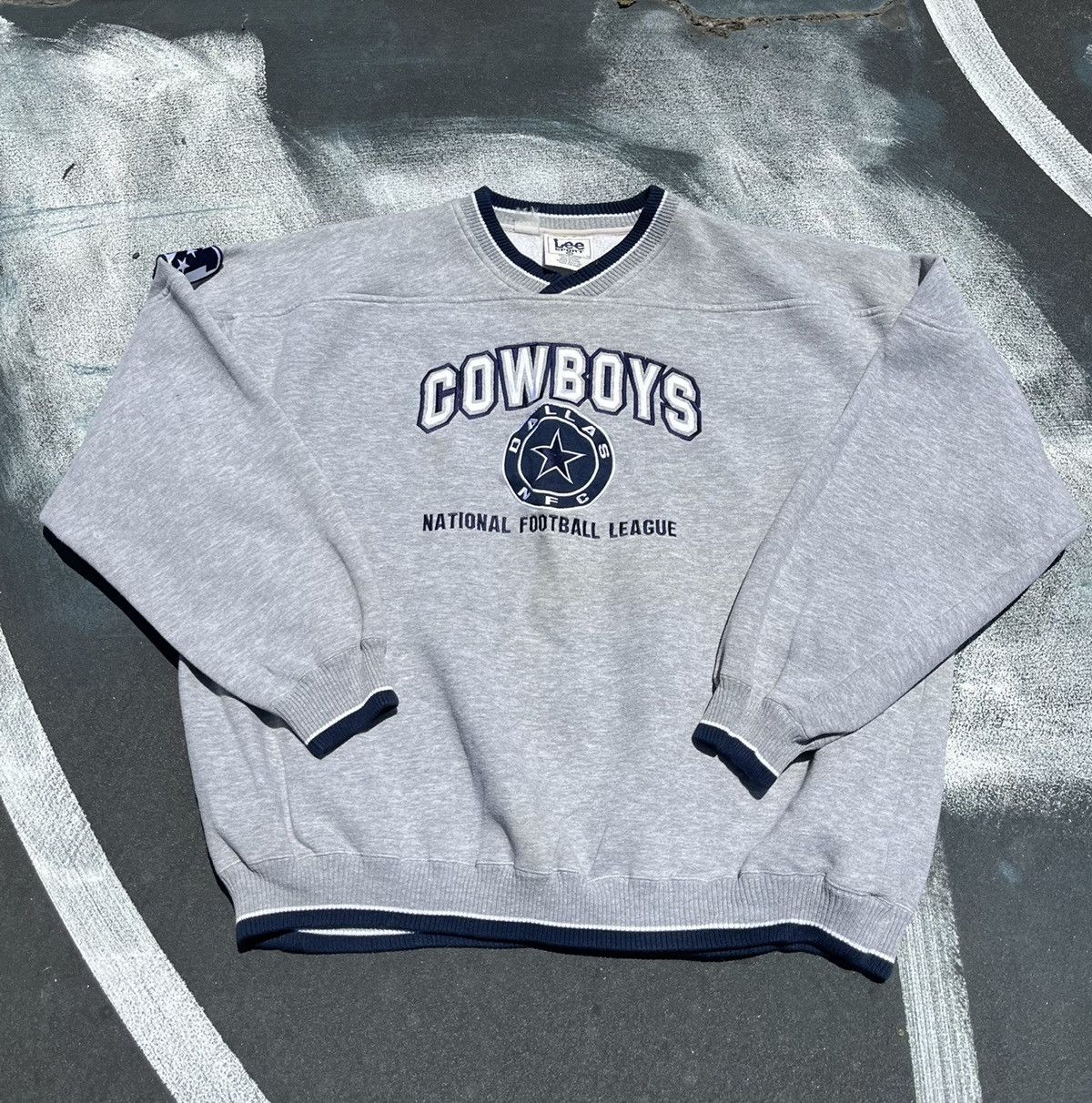 Lee × NFL × Vintage VINTAGE LEE SPORT DALLAS COWBOYS NFL CREWNECK ...