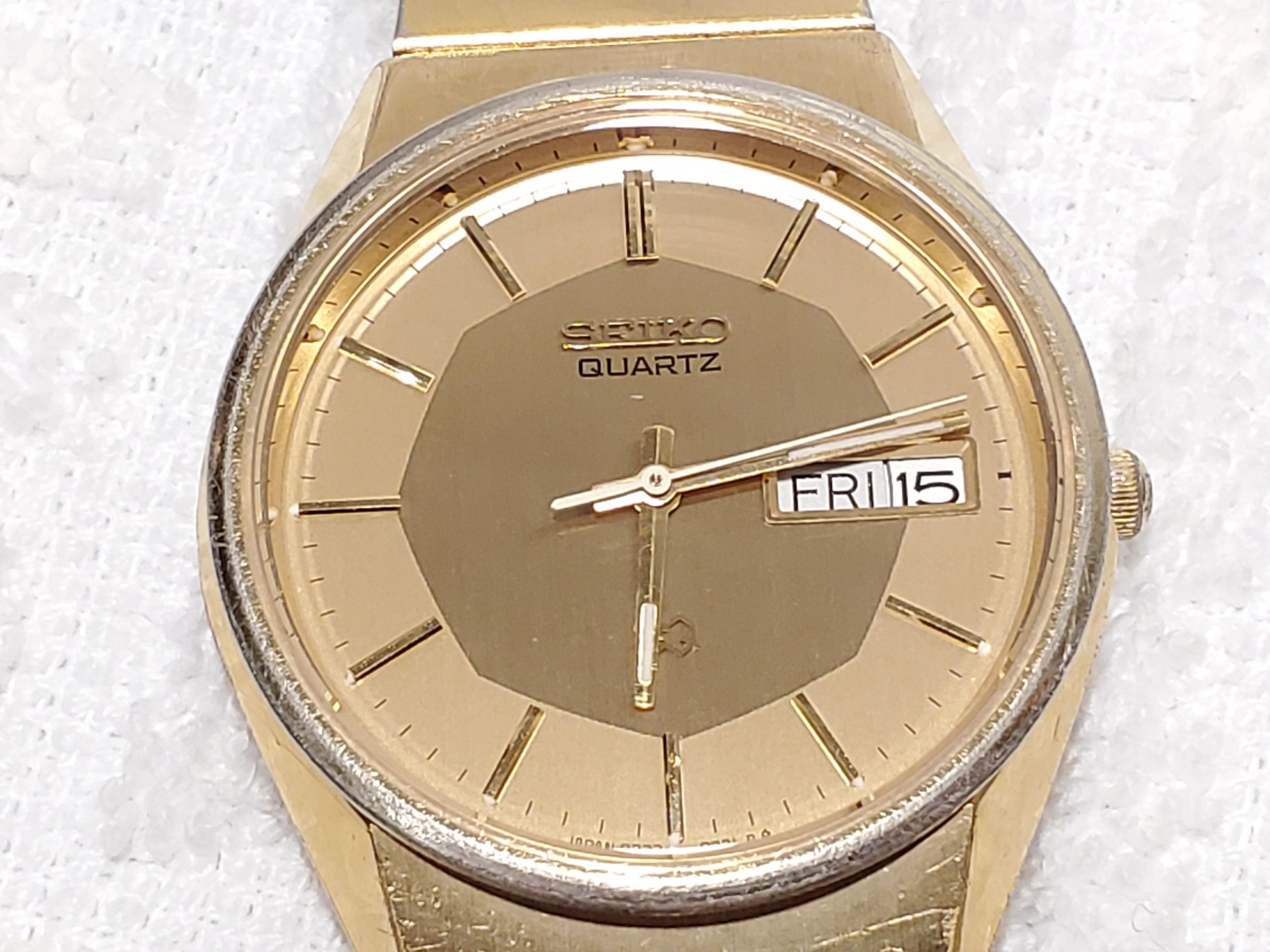 Seiko Vintage Seiko SQ Day Date Gold Tone Quartz Watch 4 Jewels | Grailed