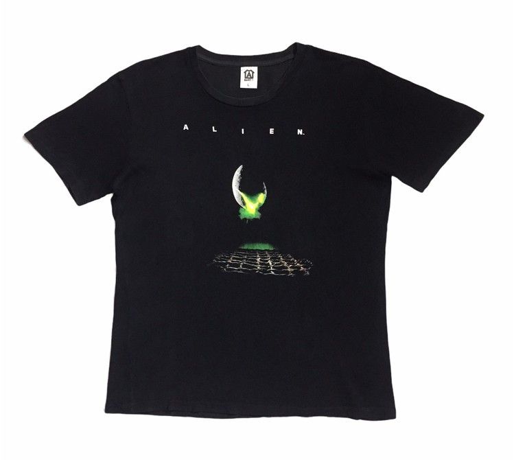 Movie × Vintage ALIEN SCIENCE FICTION HORROR FILM MOVIE TSHIRT | Grailed