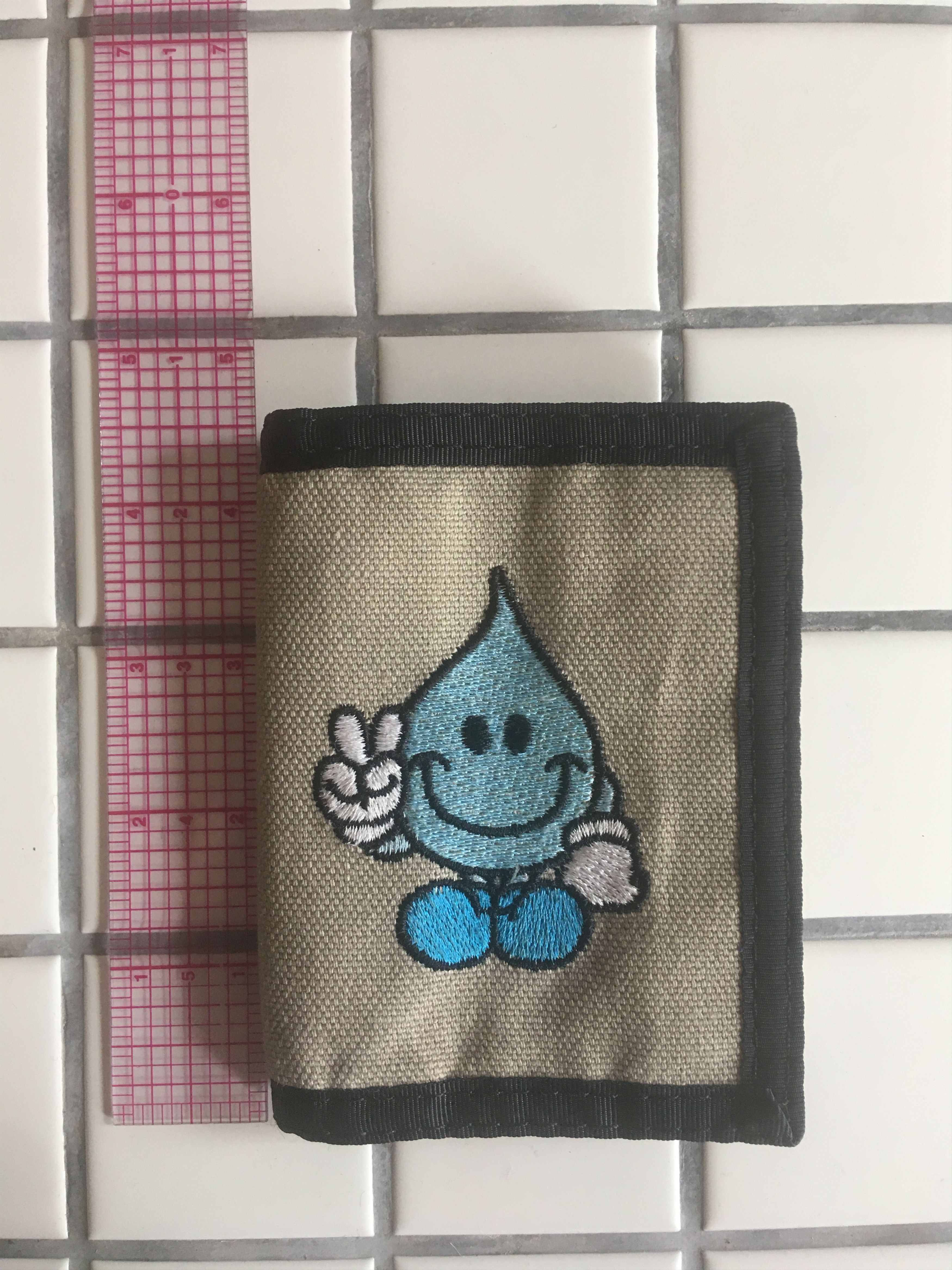 Vintage World Industries Rare Wet Willy Trifold Wallet | Grailed