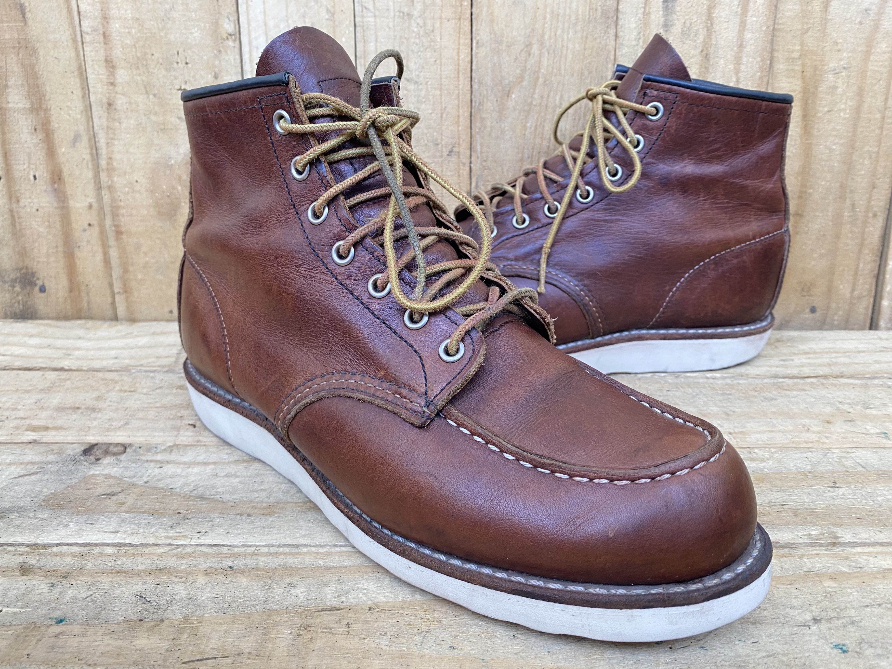 Red Wing Red Wing Heritage #8138 Heritage 6" Moc Toe Briar Oil Slick ...