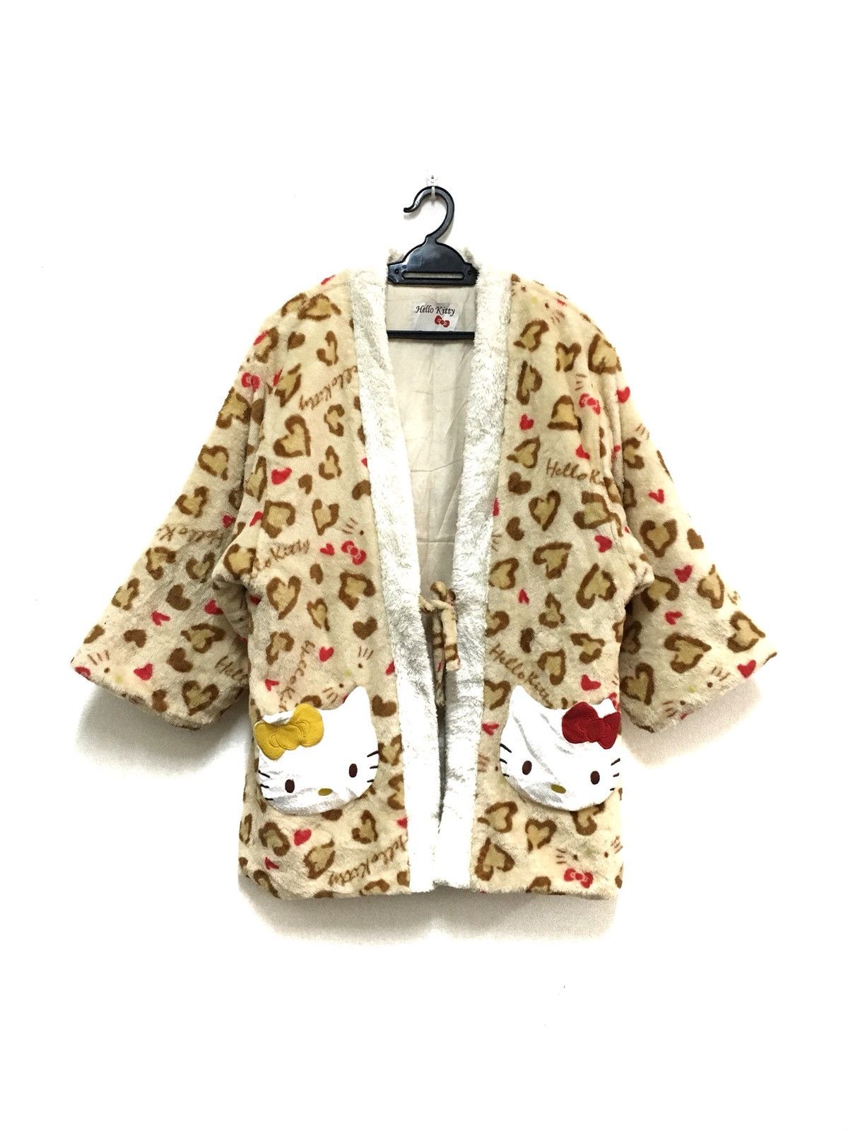 Japanese Brand Hello Kitty Kimono Style Japanese Traditional Fleece ...