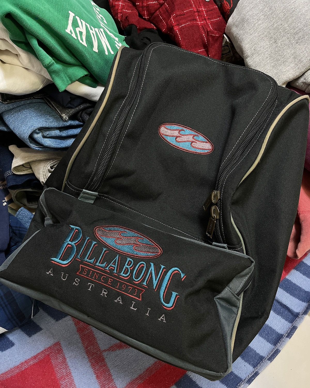 Billabong × Vintage Vintage Billabong Surfwear black backpack | Grailed