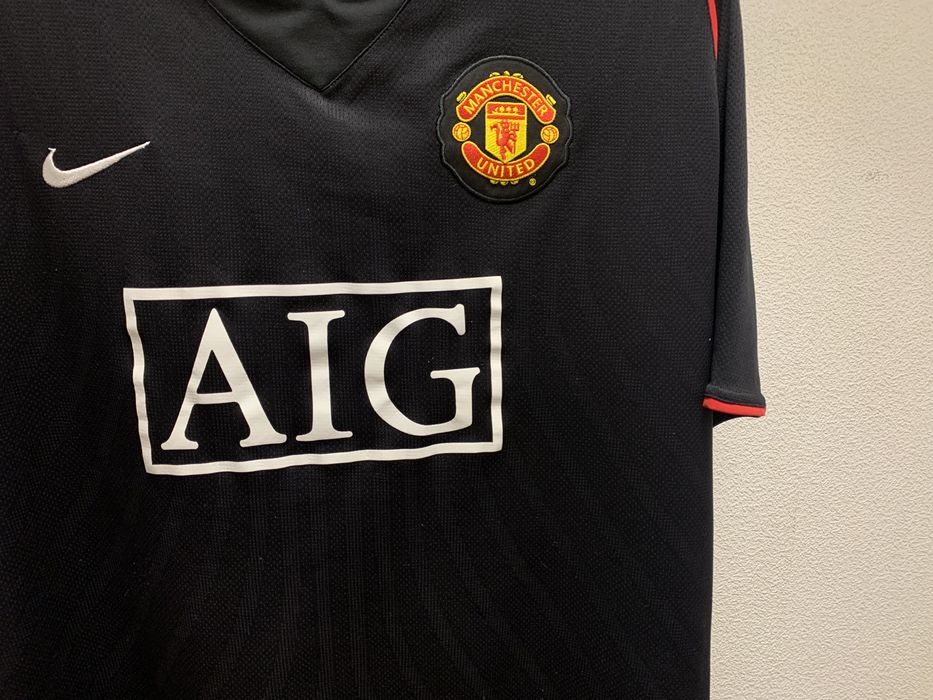 Nike Manchester United Nike soccer jersey AIG XXL | Grailed
