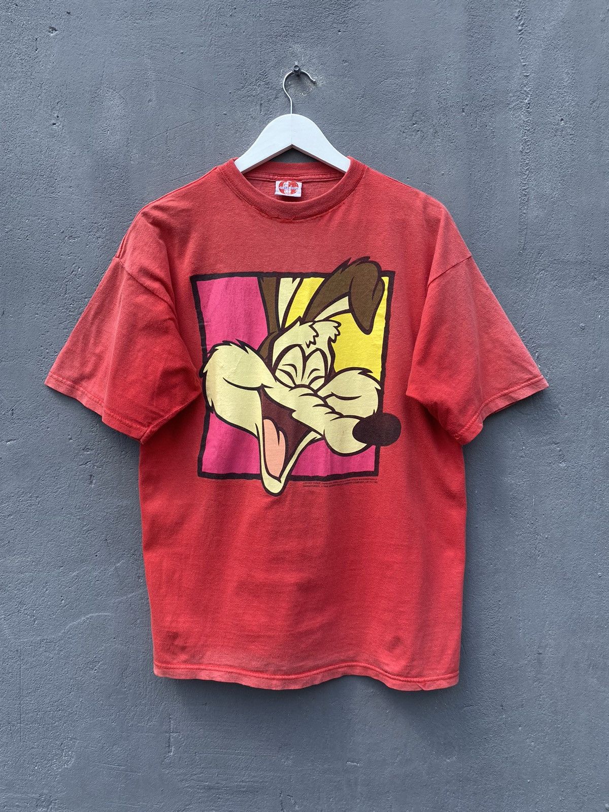 Vintage Looney Tunes 1995 Wile E. Coyote Faded Tee Sierra Teez Tag ...