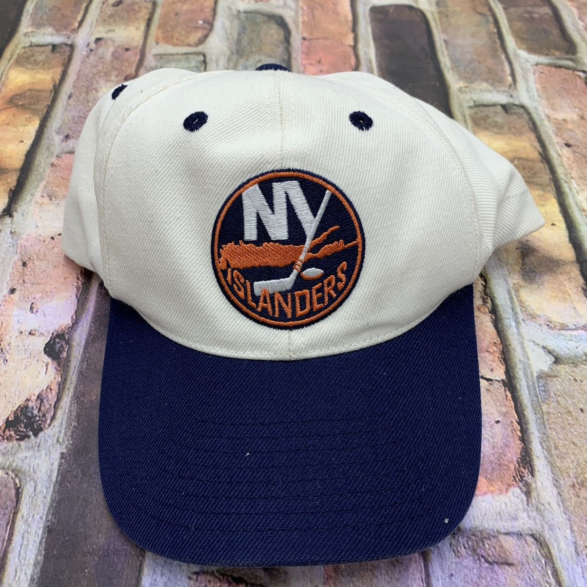 NHL × Twins × Vintage Vintage New York Islanders hat | Grailed