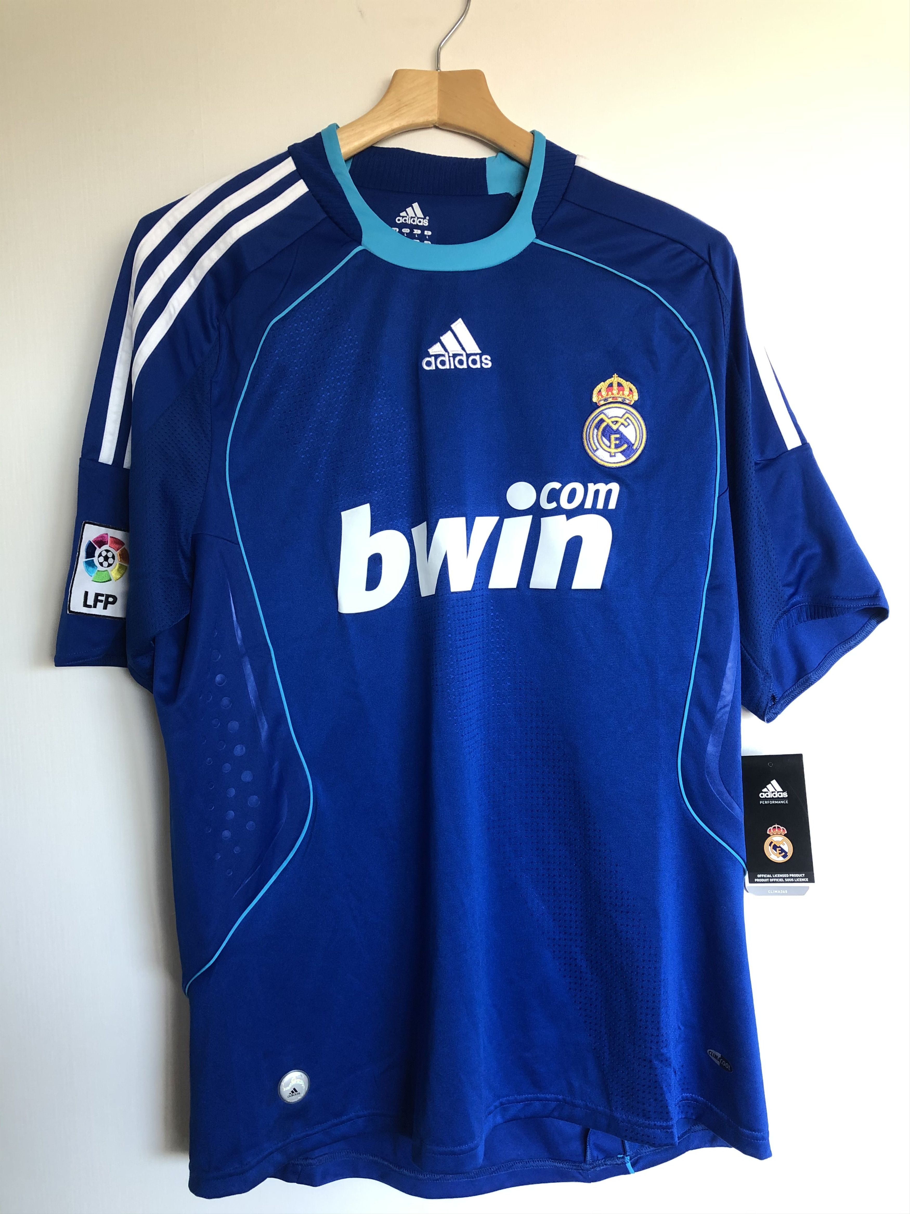 Adidas × Fifa World Cup × Real Madrid NEW Adidas Real Madrid Bwin ...
