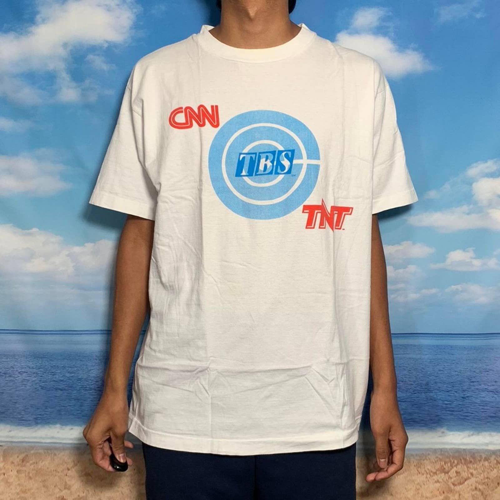 Vintage Vintage cnn tbs tnt television tee shirt white | Grailed