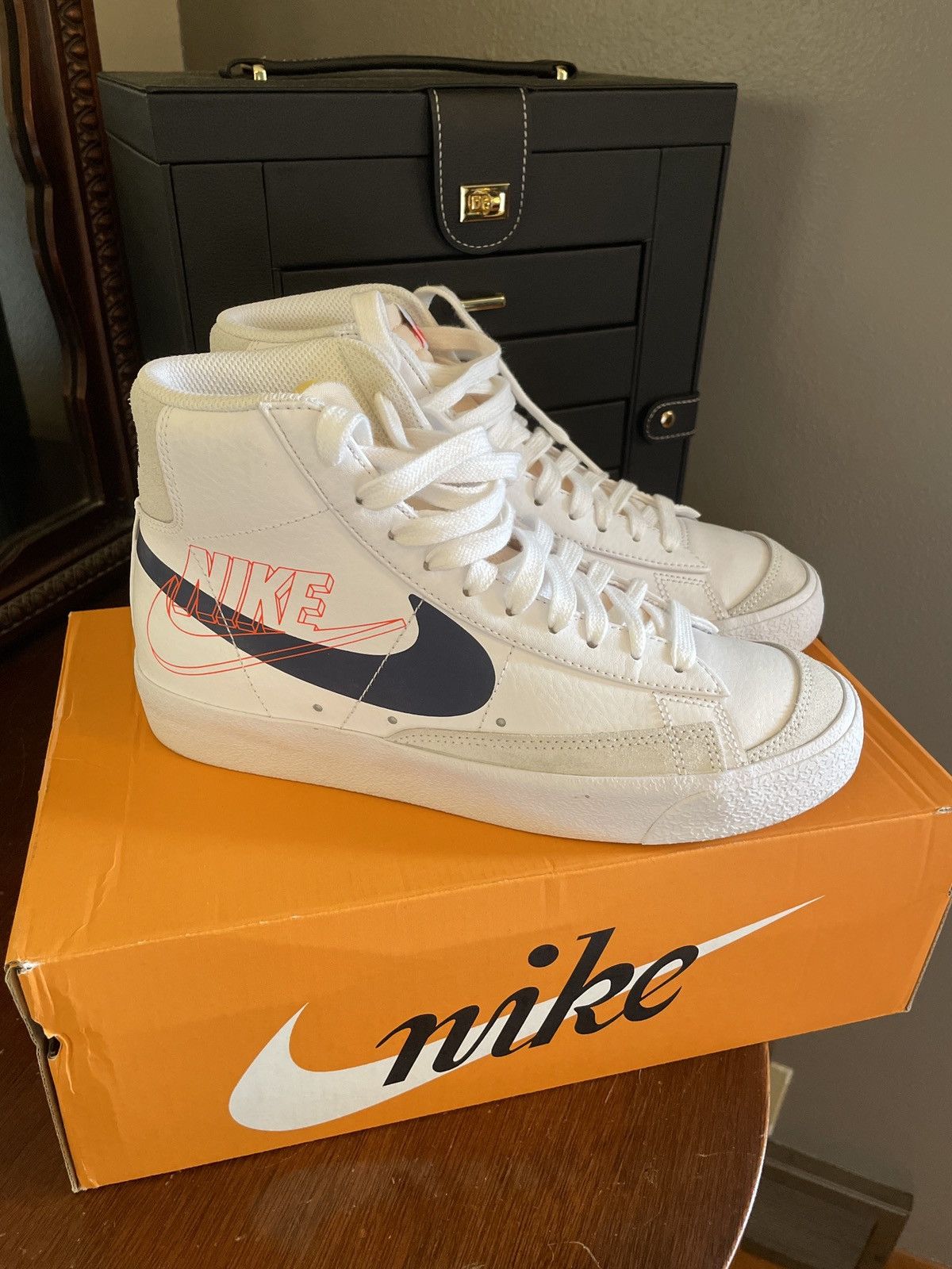 Nike Nike Blazer Mid ‘77 Vintage Reserve Logo | Grailed