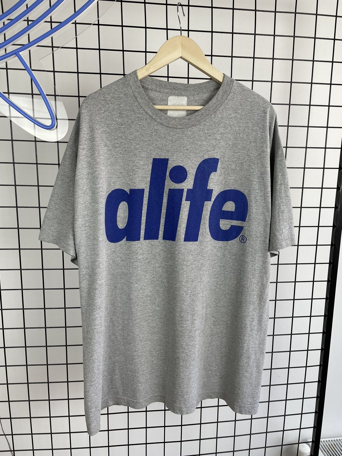 Vintage Alife t-shirt big logo | Grailed
