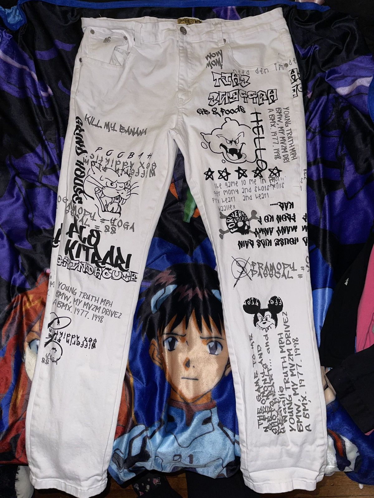 Grindhouse jeans store
