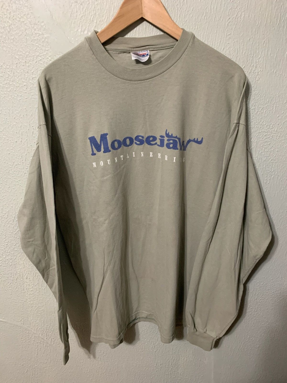 Streetwear × Vintage Vintage Moosejaw Mountaineering Longsleeve | Grailed