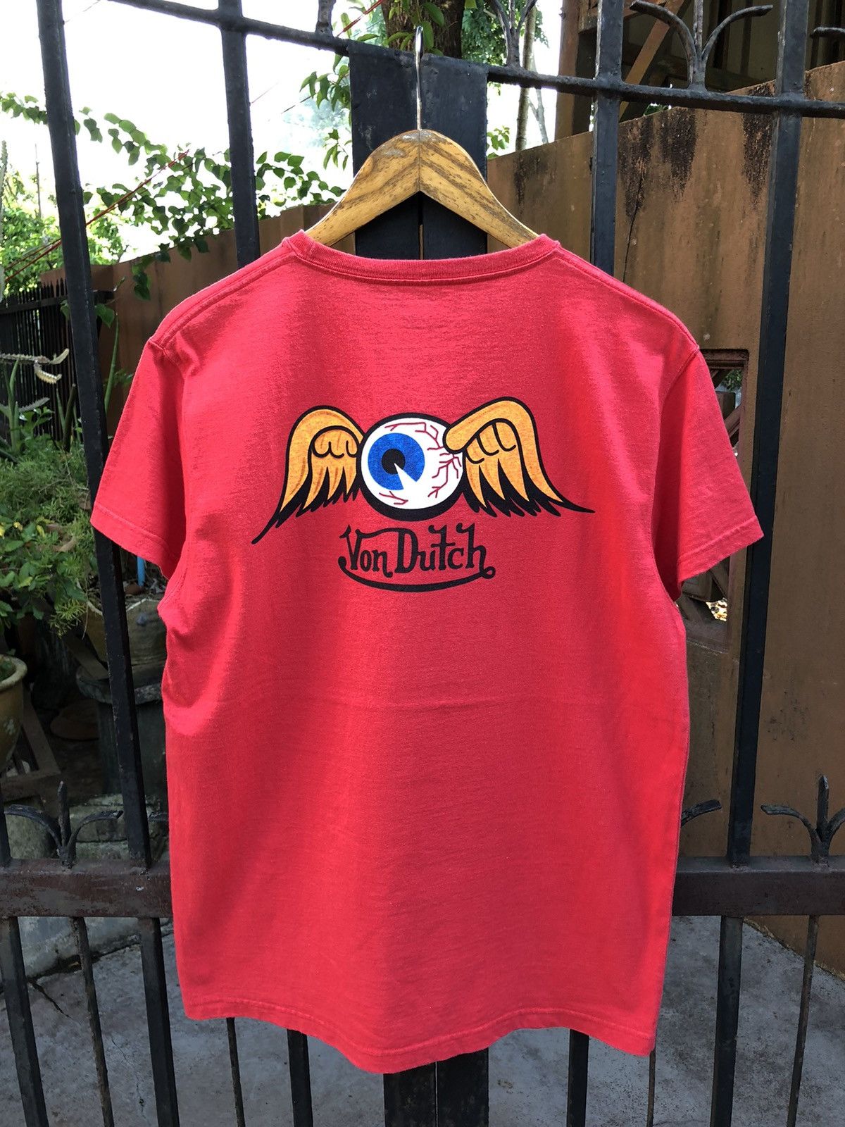 Von Dutch Von Dutch Big Logo Flying Eyeball Tee | Grailed
