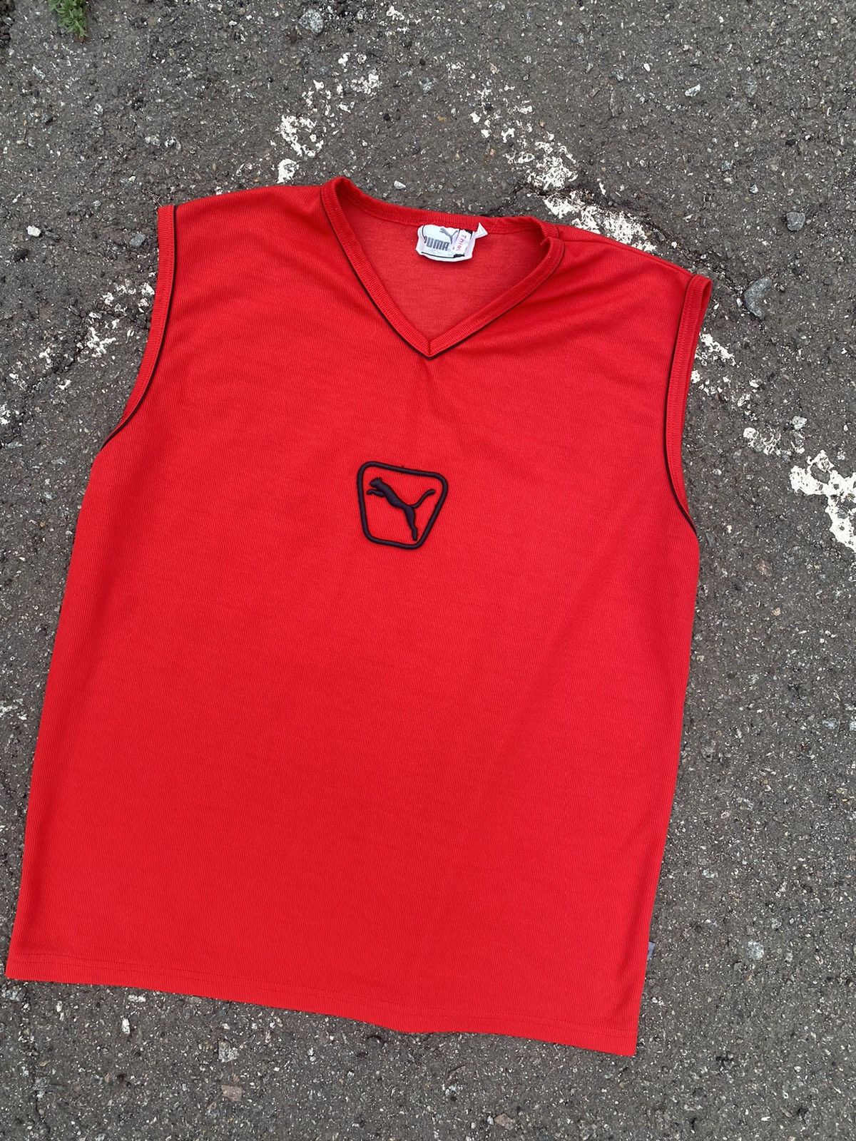 Puma × Streetwear × Vintage Tank tops puma vintage center logo ...