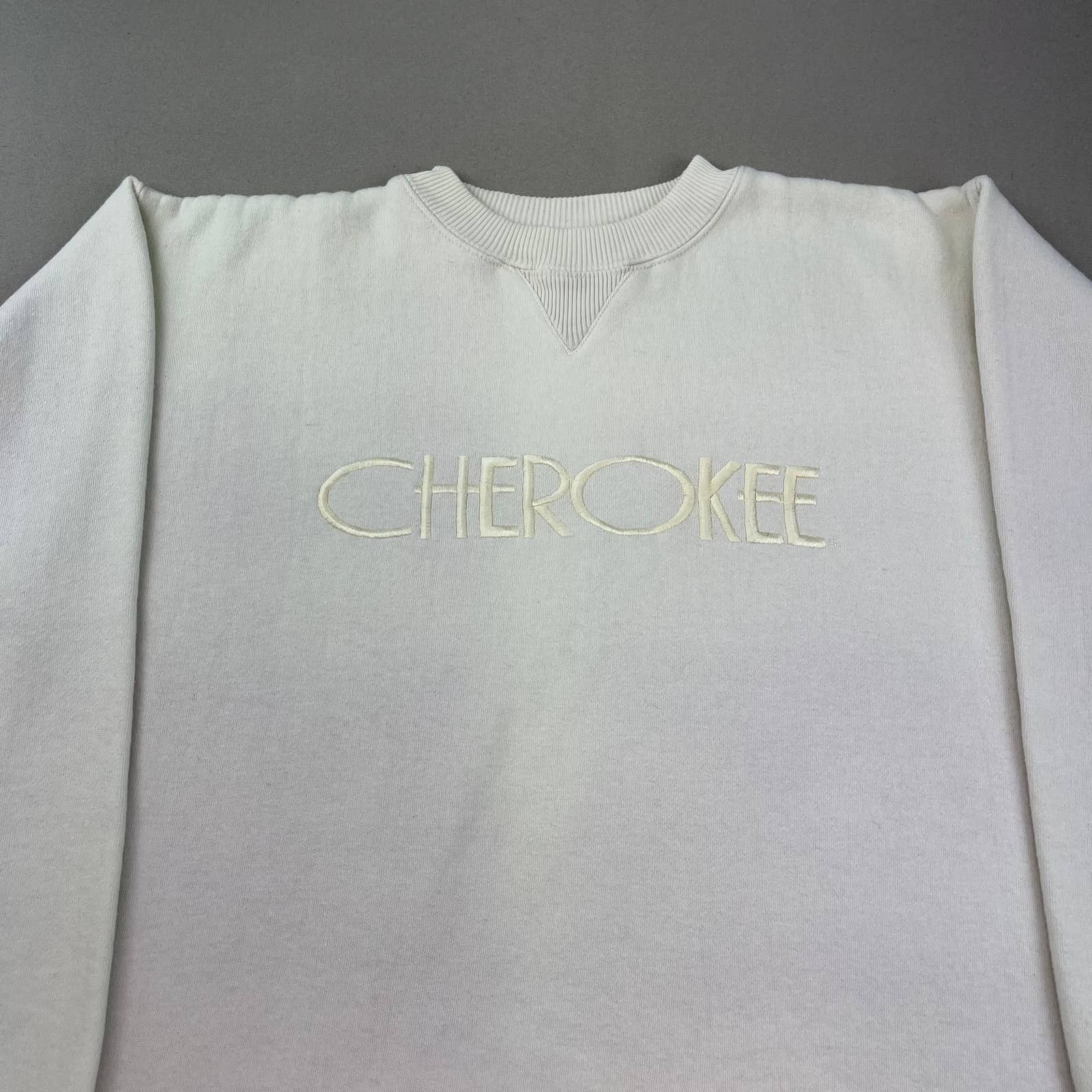 Vintage Vintage 90s Cherokee V-Stitch Sweatshirt Adult Small Ivory ...