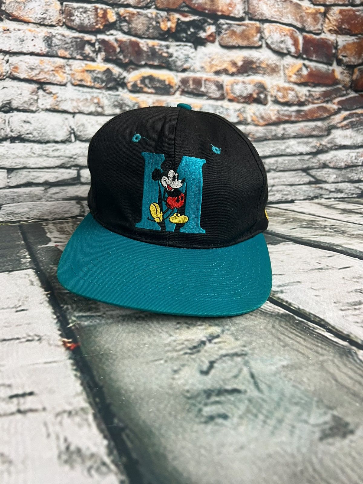 Disney VTg Disney Mickey Mouse Embroidered Snapback Hat | Grailed