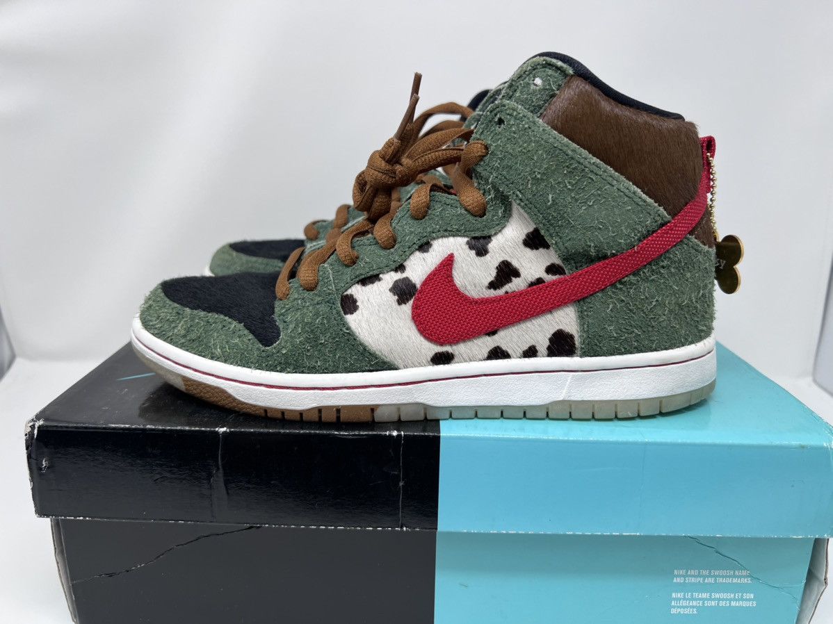 Nike Nike Dunk High SB Walk The Dog 2019 | Grailed