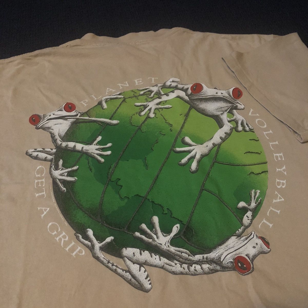 Animal Tee × Rainforest × Vintage Vintage 90s 1994 Life Forms Planet ...