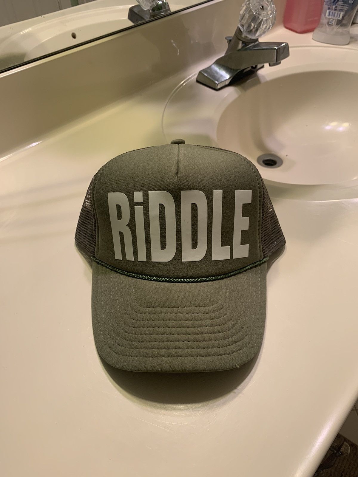 Antony Riddle Antony RiDDLE sample olive green trucker hat | Grailed