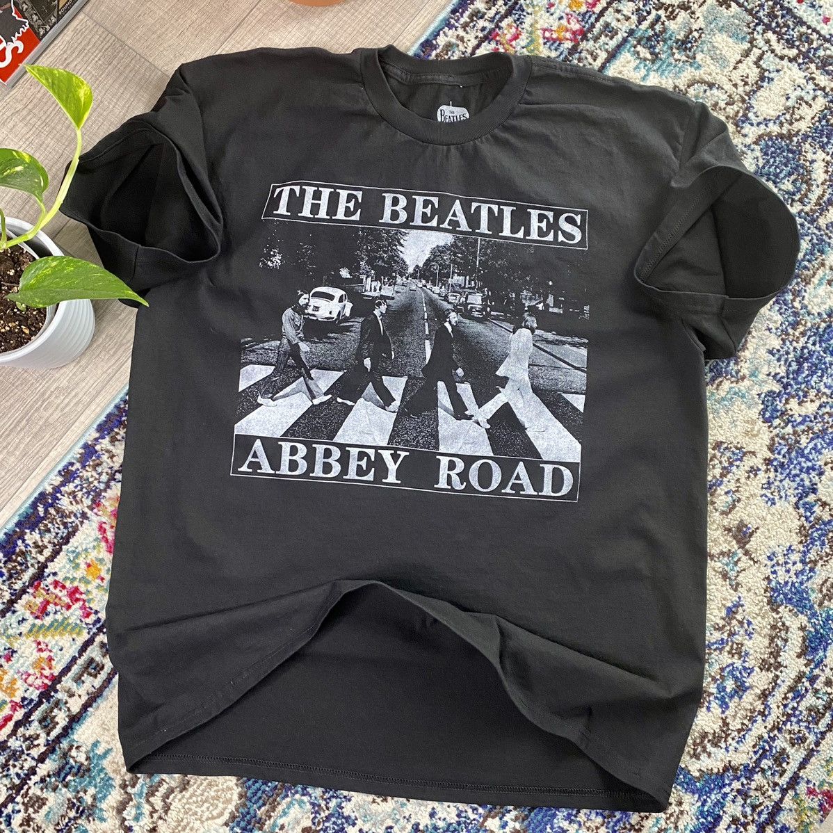 Band Tees 2015 The Beatles Abbey Road Tee Officially Licensed | Grailed