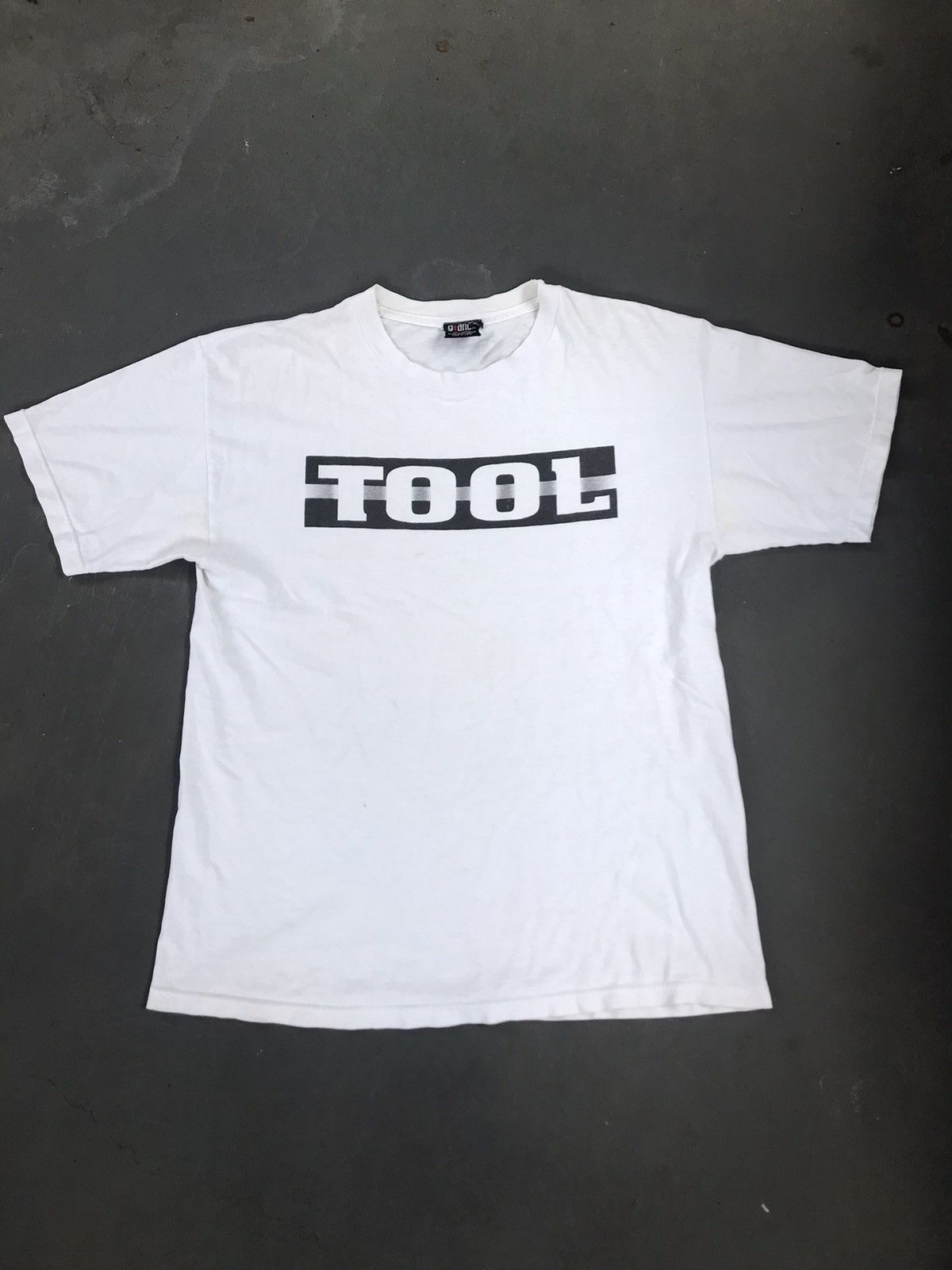 Band Tees × Very Rare × Vintage (FREE SHIPPING) Vintage Tool T-Shirt ...