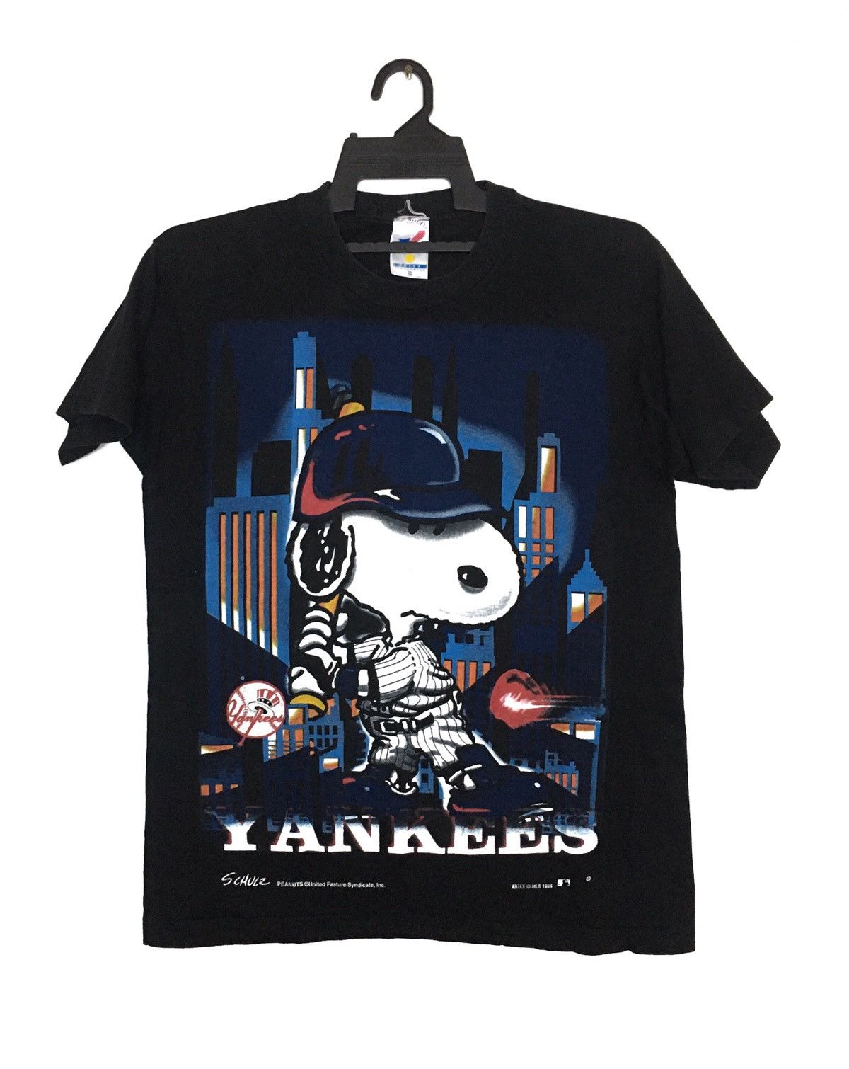 MLB × Peanuts × Yankees Vintage 90's MLB Yankees Team X Schulz Peanuts ...