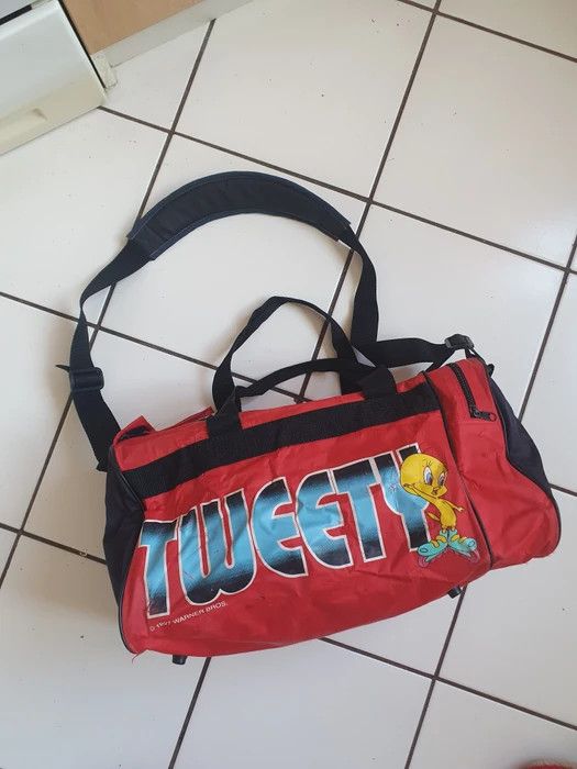 Vintage Tweety Bird Looney Tunes WarnerBros Vtg 1997 duffle gym bag ...