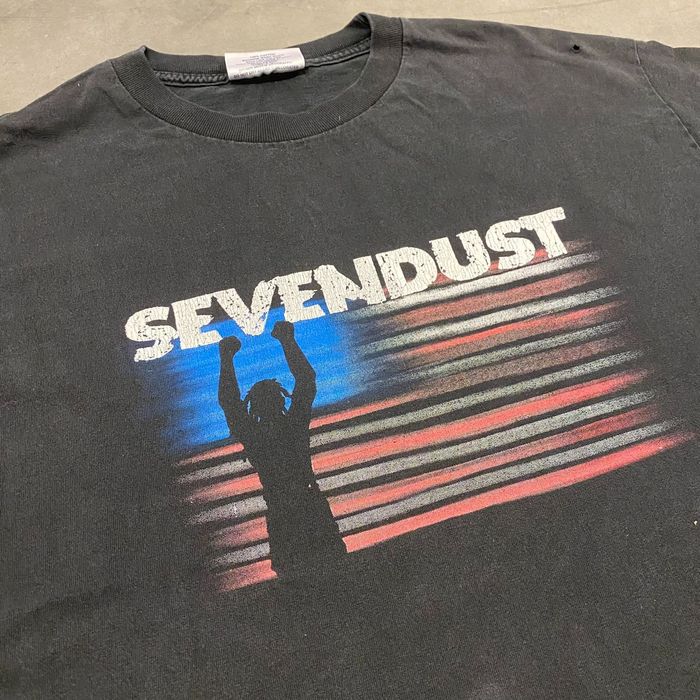 Vintage Sevendust USA Vintage T-Shirt | Grailed