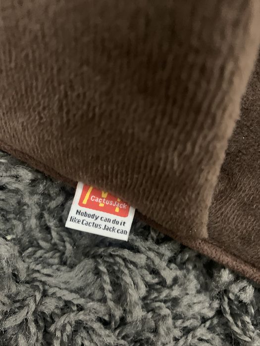 Travis Scott McDonald's CJ House Slippers | Grailed