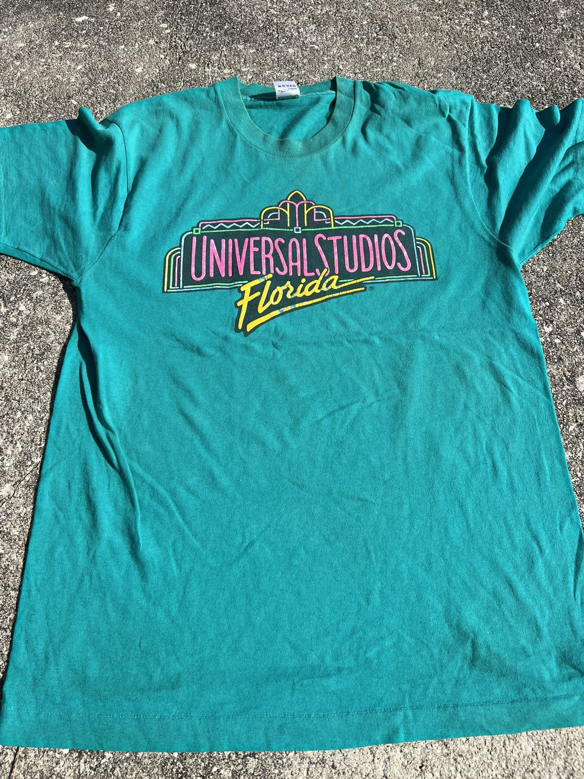Universal Studios × Vintage Vintage Universal Studios logo tee | Grailed