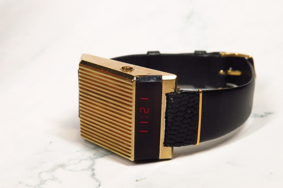 Bulova × Vintage Vintage Bulova Computron Red Led N6 watch | Grailed