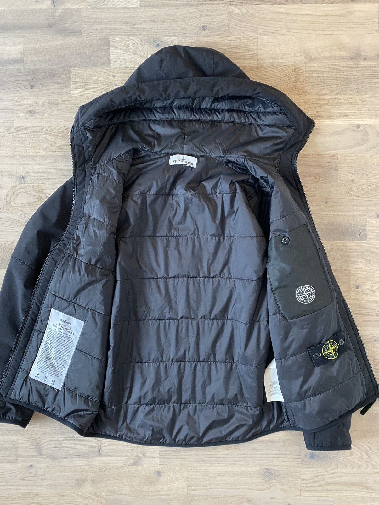 Stone Island Stone Island 41027 Soft Shell-R with Primaloft Jacket ...