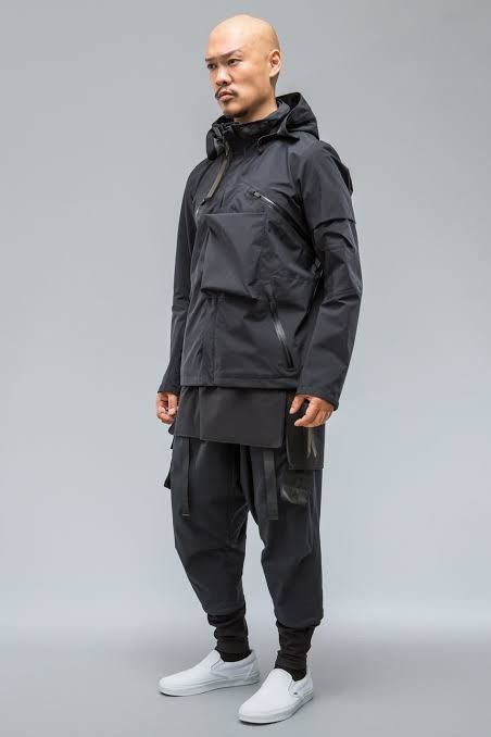 Acronym Acronym J1A-GT 2.0 Sz Medium | Grailed