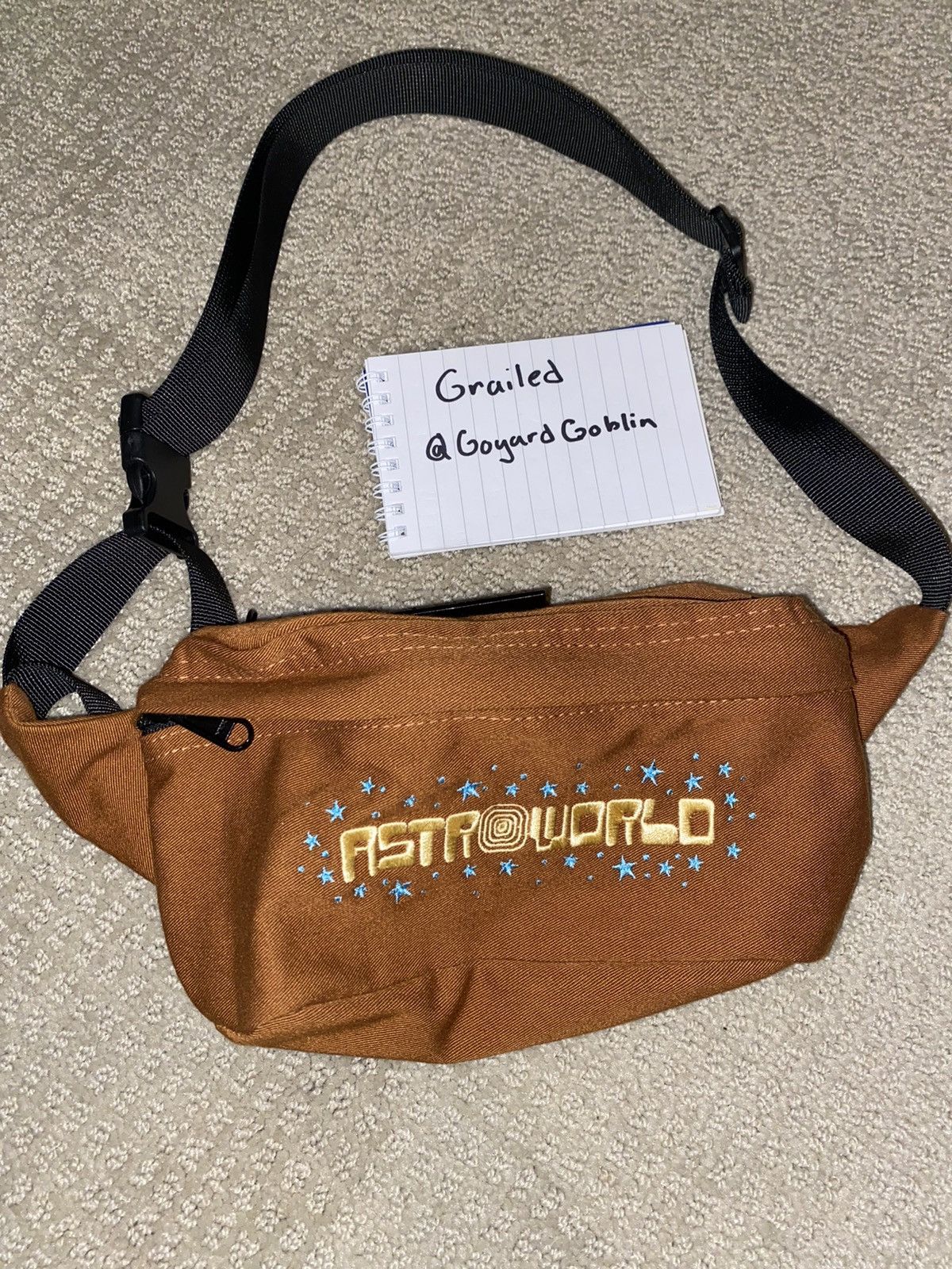 Travis Scott Rare Travis Scott Astroworld fanny pack | Grailed