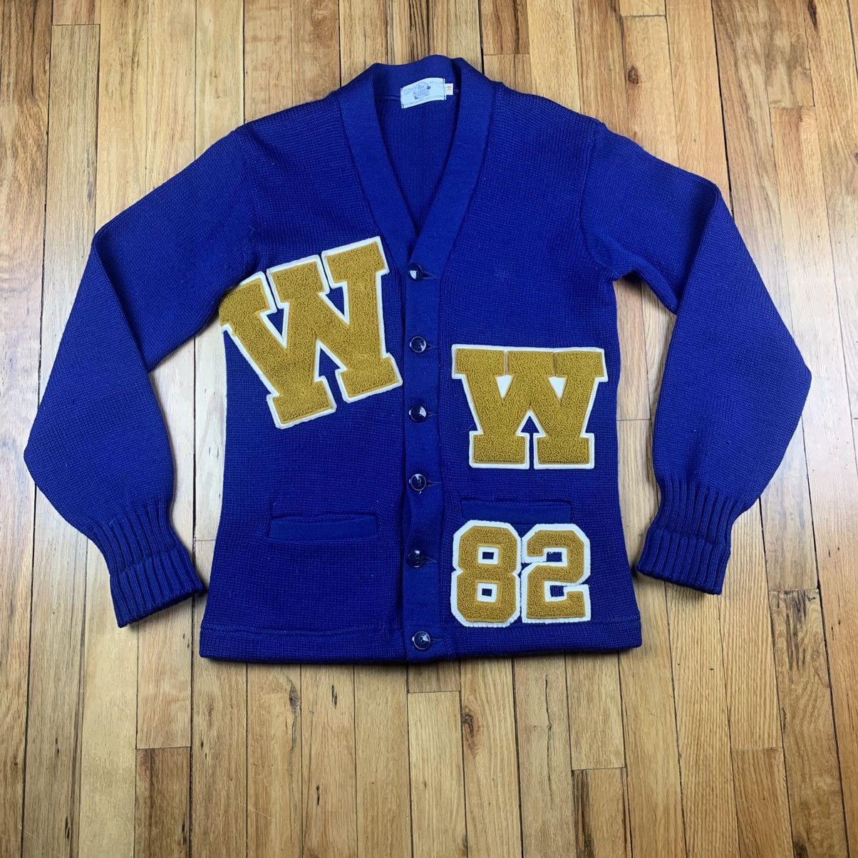 New Era × Streetwear × Vintage Vintage new era college cardigan size 38 ...