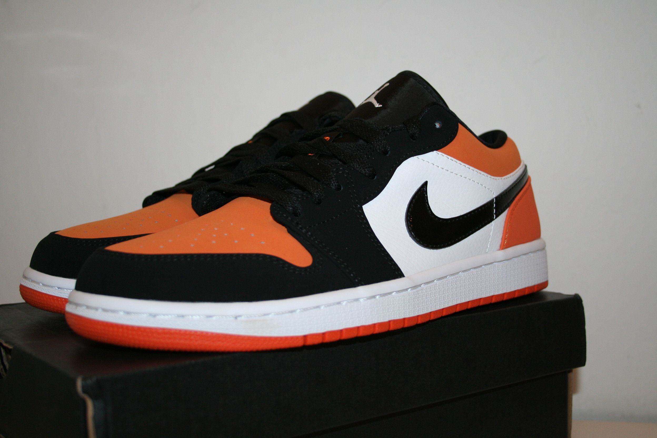 Nike Air Jordan 1 Low Shattered Backboard | Grailed