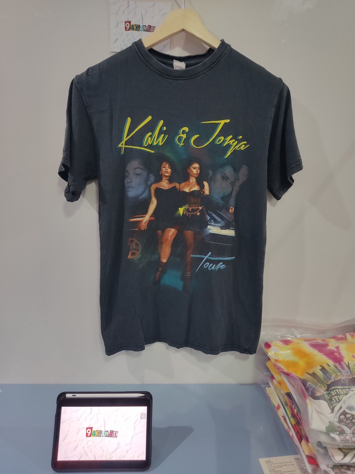 Band Tees Kail Uchis and Jorja Smith Tour T-shirt | Grailed