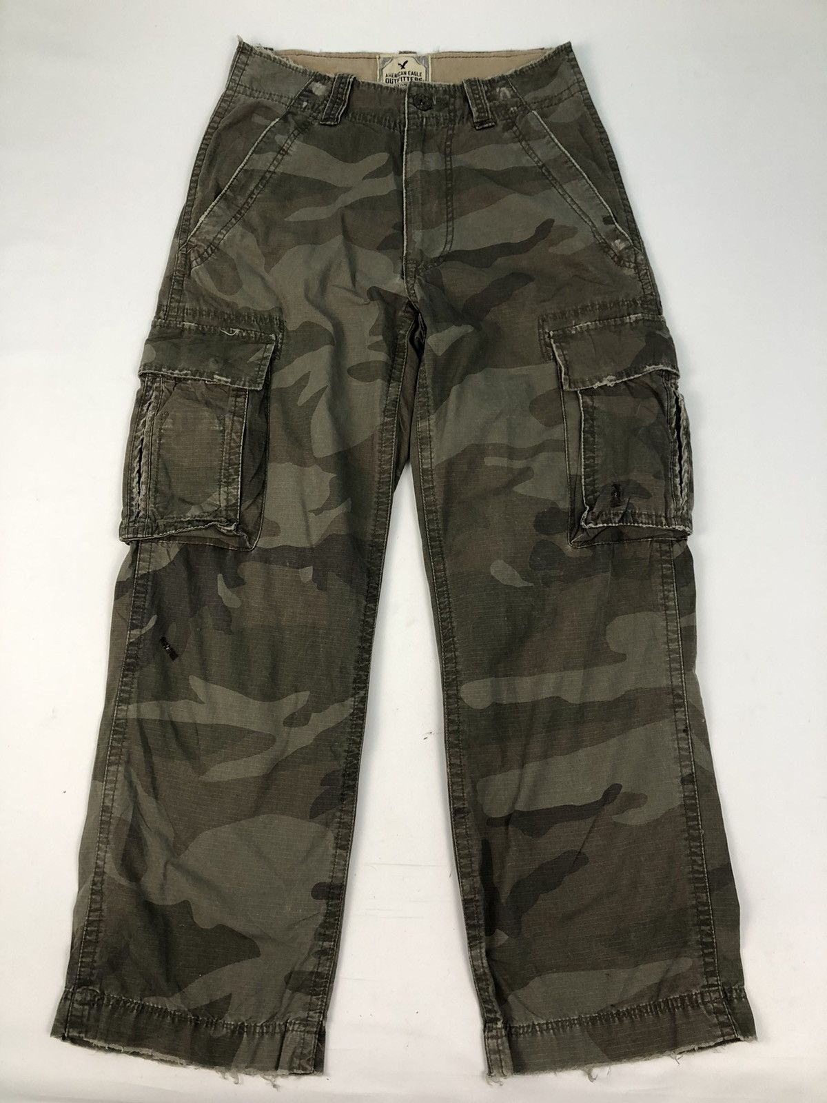 American Eagle Camo Cargo Pants