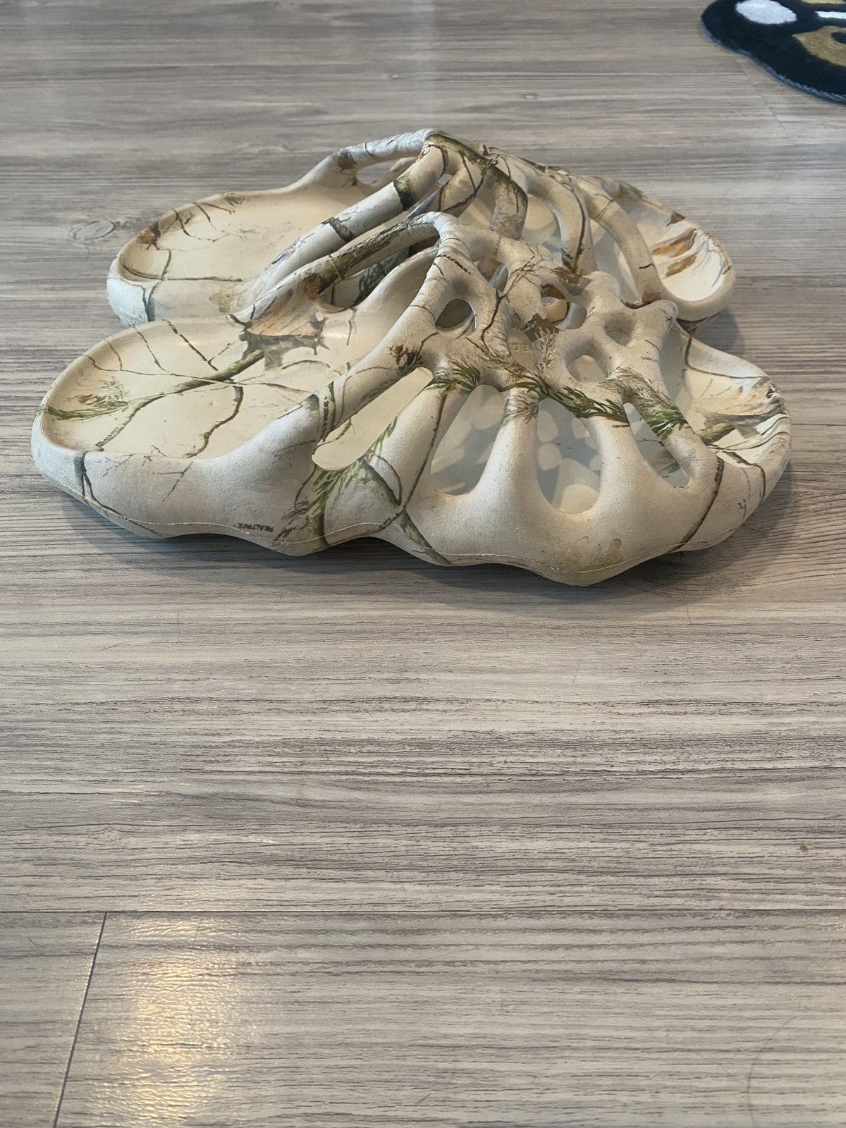 Imran Potato Imran Potato Crab Slides | Grailed