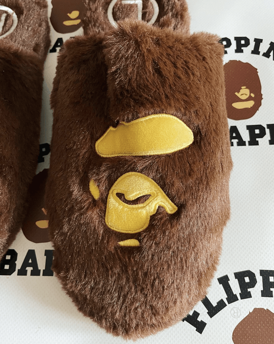 Bape BAPE APE HEAD SLIPPERS (ONE SIZE) | Grailed