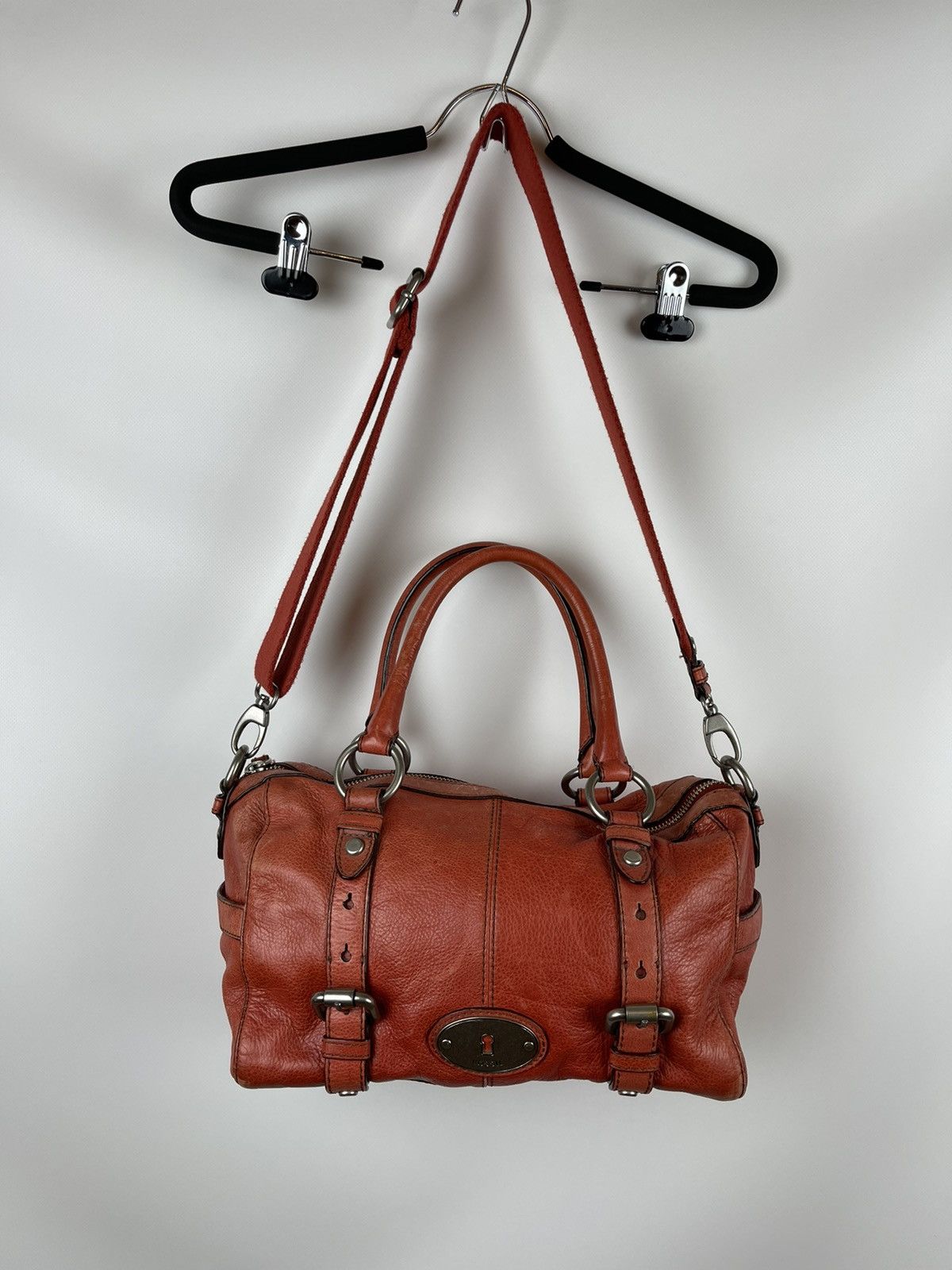 Fossil Fossil Long live vintage 1954 key shoulder leather bag | Grailed